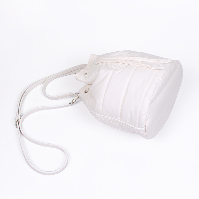Padding white shoulder bag – miimmiim